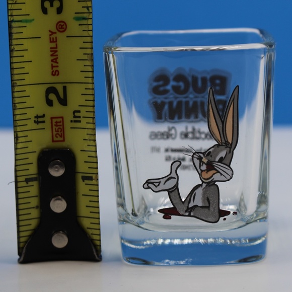 Warner Brothers | Kitchen | Warner Brothers Looney Tunes Bugs Bunny ...